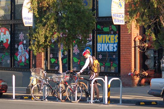 Eyes on the Street: SFMTA Installs Four New Bike Corrals - Streetsblog ...