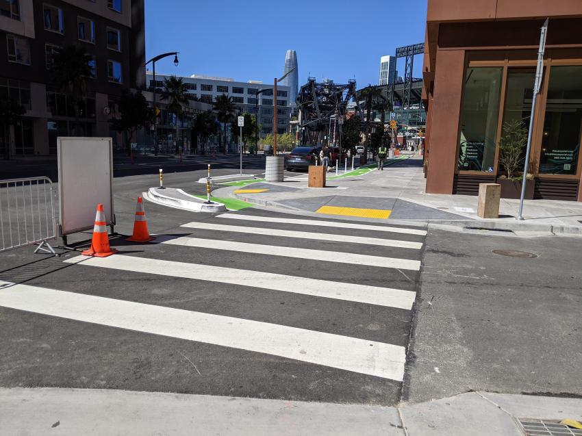 Eyes on the Street: San Francisco Joins the Sidewalk-Level Bike Lane ...