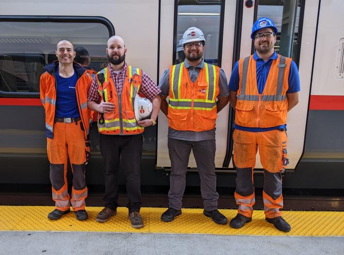 Caltrain Starts First Phase of Electric Service - Streetsblog San Francisco