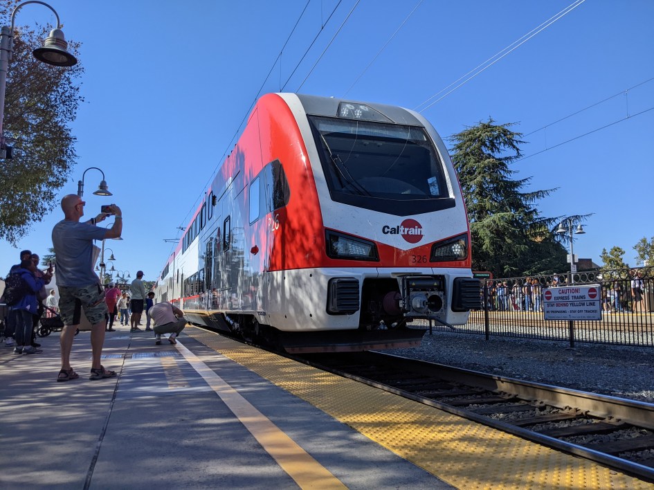 Caltrain Celebrates Electric Service - Streetsblog San Francisco