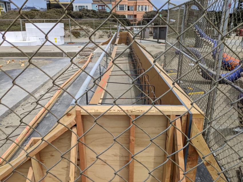 Sunset Dunes Update: Concrete Poured for Sloat Gateway Skate Park ...